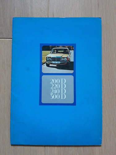 (338A) Brochure MERCEDES-BENZ "200 D, 220 D, 240 D, 300 D", 42 pages ...