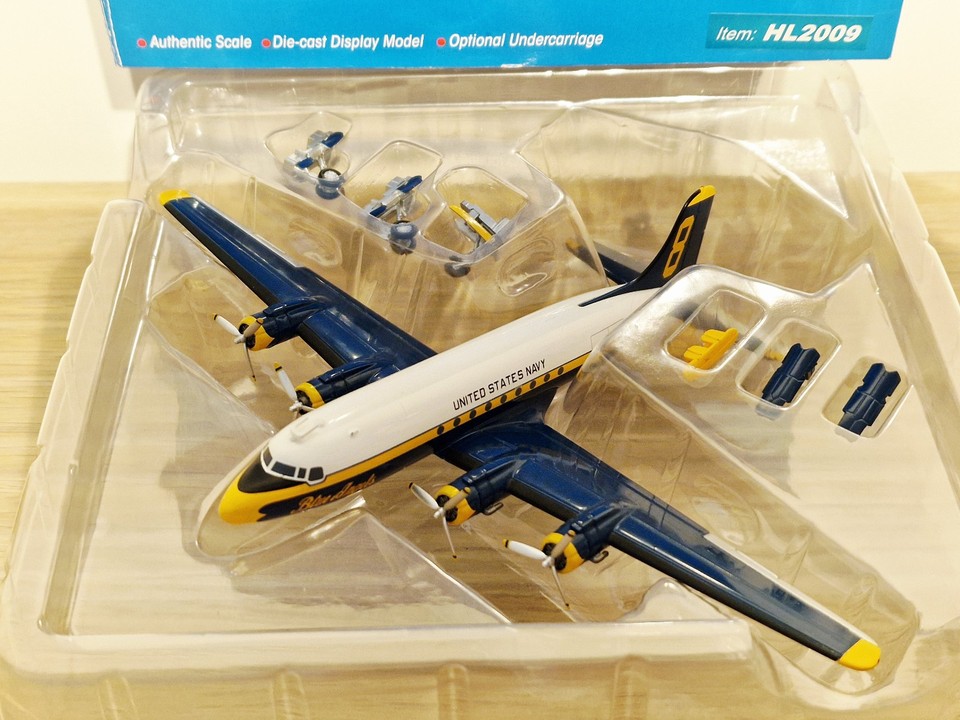 Hobby Master HL2009 1:200 Douglas R5D Skymaster (C-54 DC-4) USN Blue ...