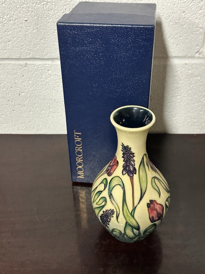 Rare Moorcroft Pottery Vase Ella’s Dream Limited Edition 38/90, By ...