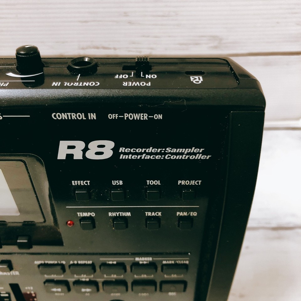 Zoom R8 Multitrack Digital Recorder 8-track MTR Sampler Tested ...