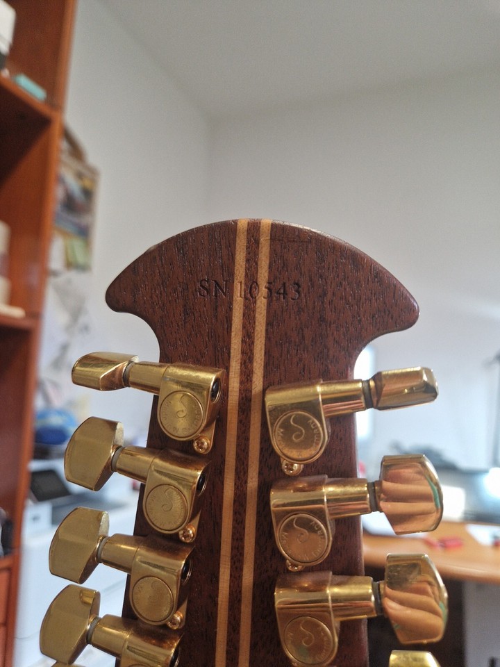 Adamas by Ovation 1685-8 1986 - 12-string guitar with carbon graphite ...