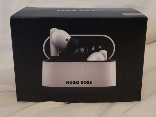 Earbuds ecouteurs hugo boss gear matrix white neuf | eBay