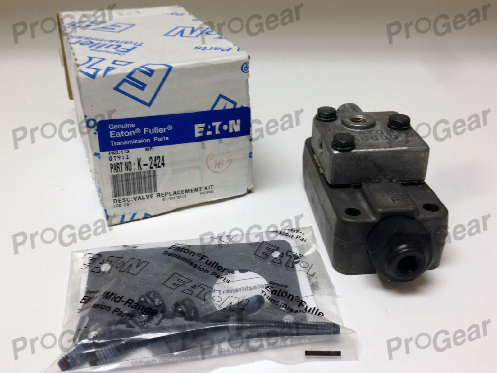 Eaton Fuller Slave Valve K2424 Includes gasket & bolts | eBay
