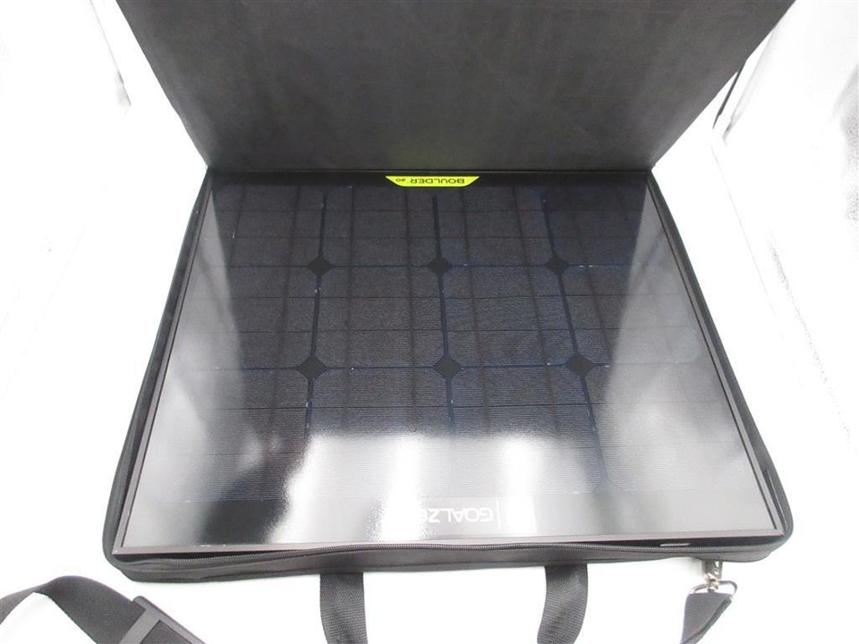 GoalZero Boulder 30 Watts 2 Solar Panels with Carrying Case | eBay