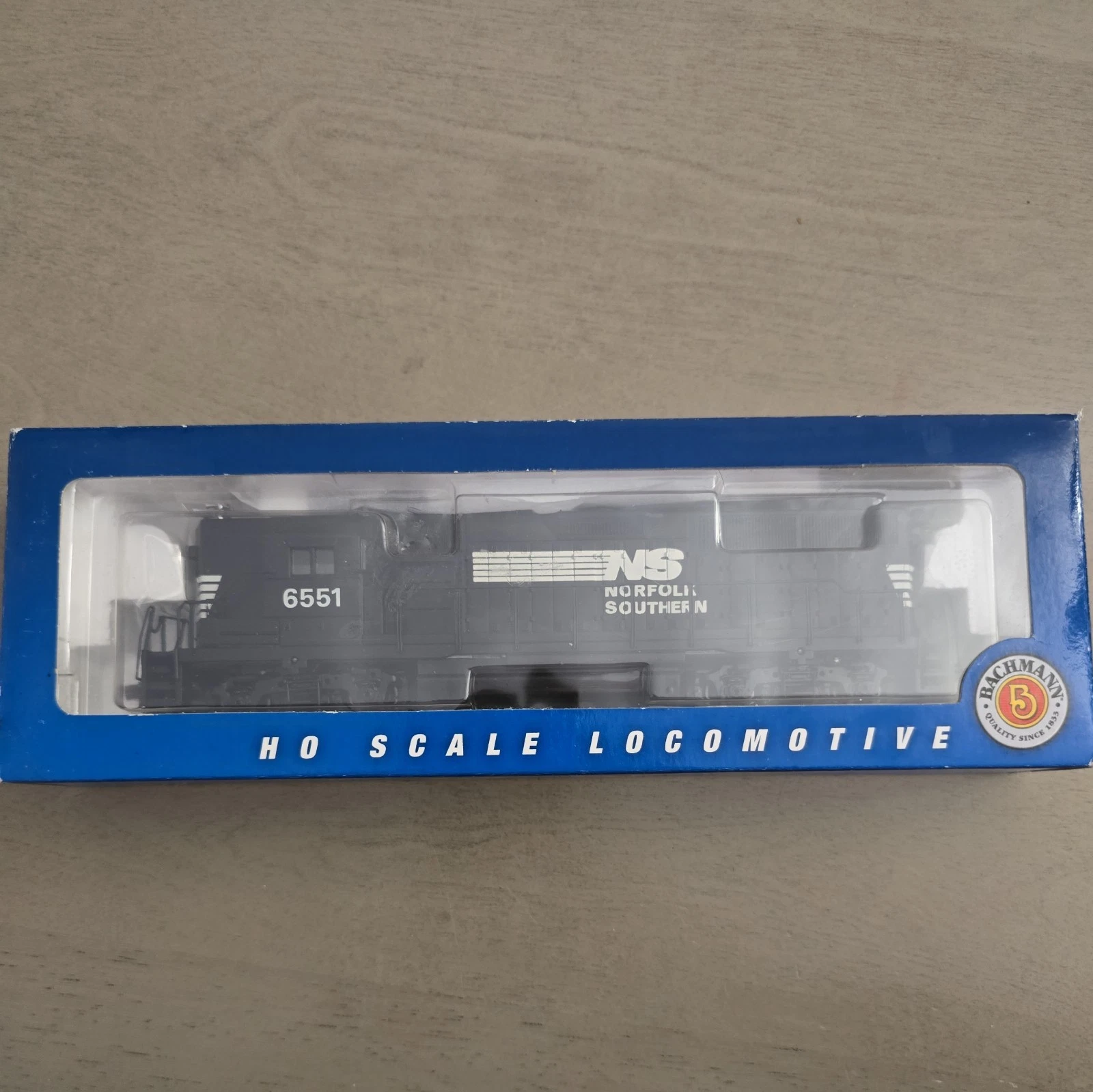 Bachmann #61241 Norfolk Southern rd#6551 GP-50 powered new! read listing! | eBay