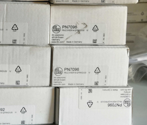 1PCS New IFM pressure switch PN7096 | eBay