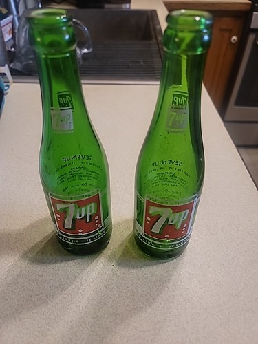 7UP Green Glass Bottle (2) Vintage Collectible Advertising Display 7oz ...