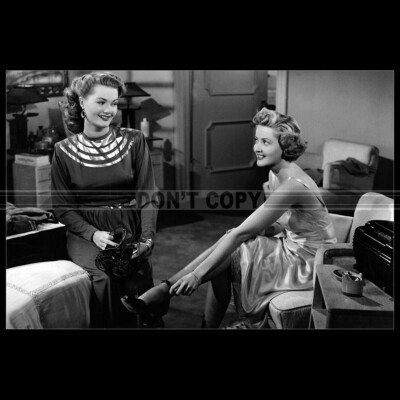 Photo F.016914 HILLARY BROOKE & MARTHA VICKERS (ALIMONY) 1949 | eBay