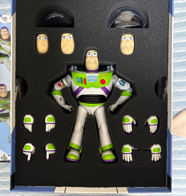 MEDICOM TOY Toy Story Ultimate Buzz Lightyear Action Figure Japan ...