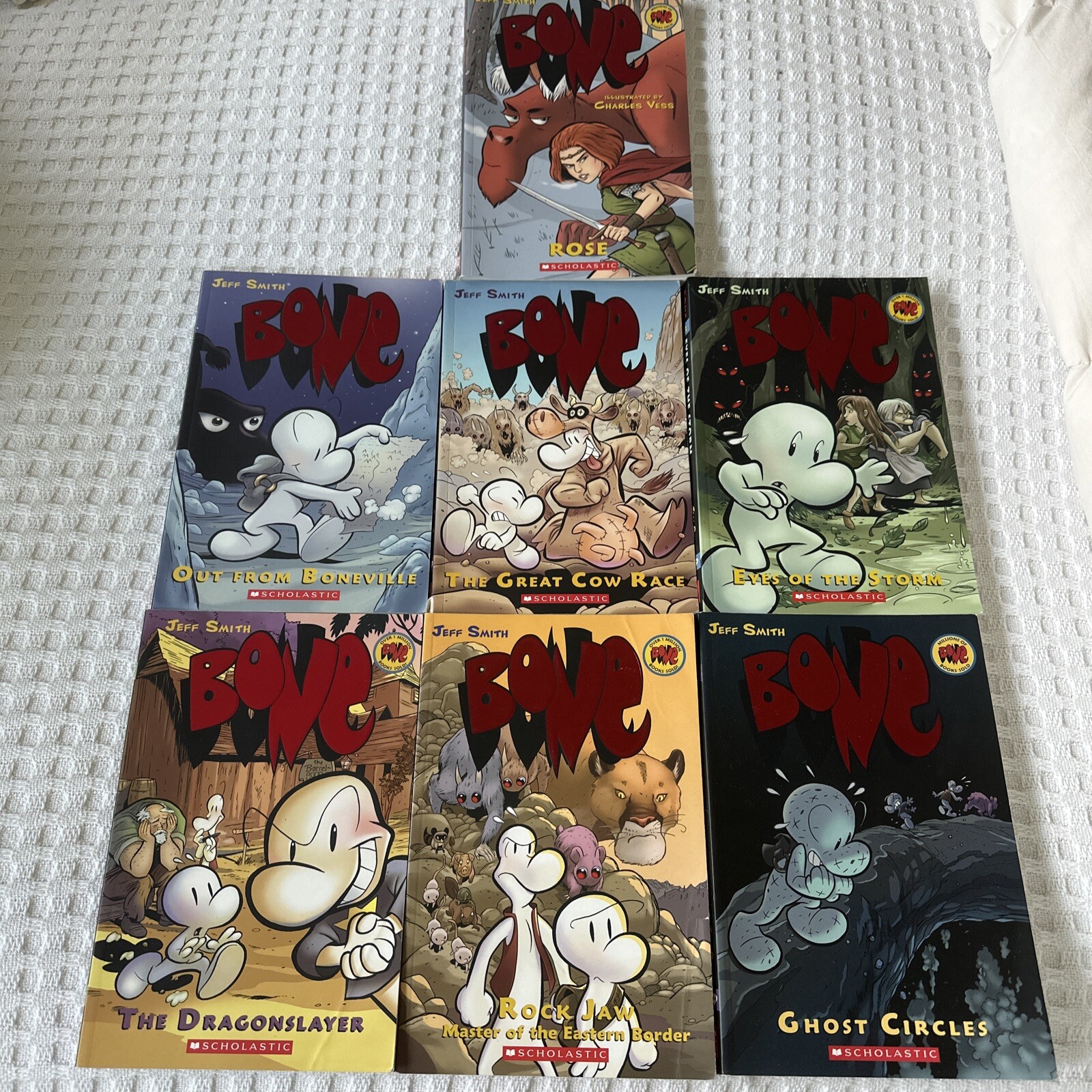 Jeff Smith Set Of 7 Bone Graphic Novels 1-5, 7 & Rose | eBay