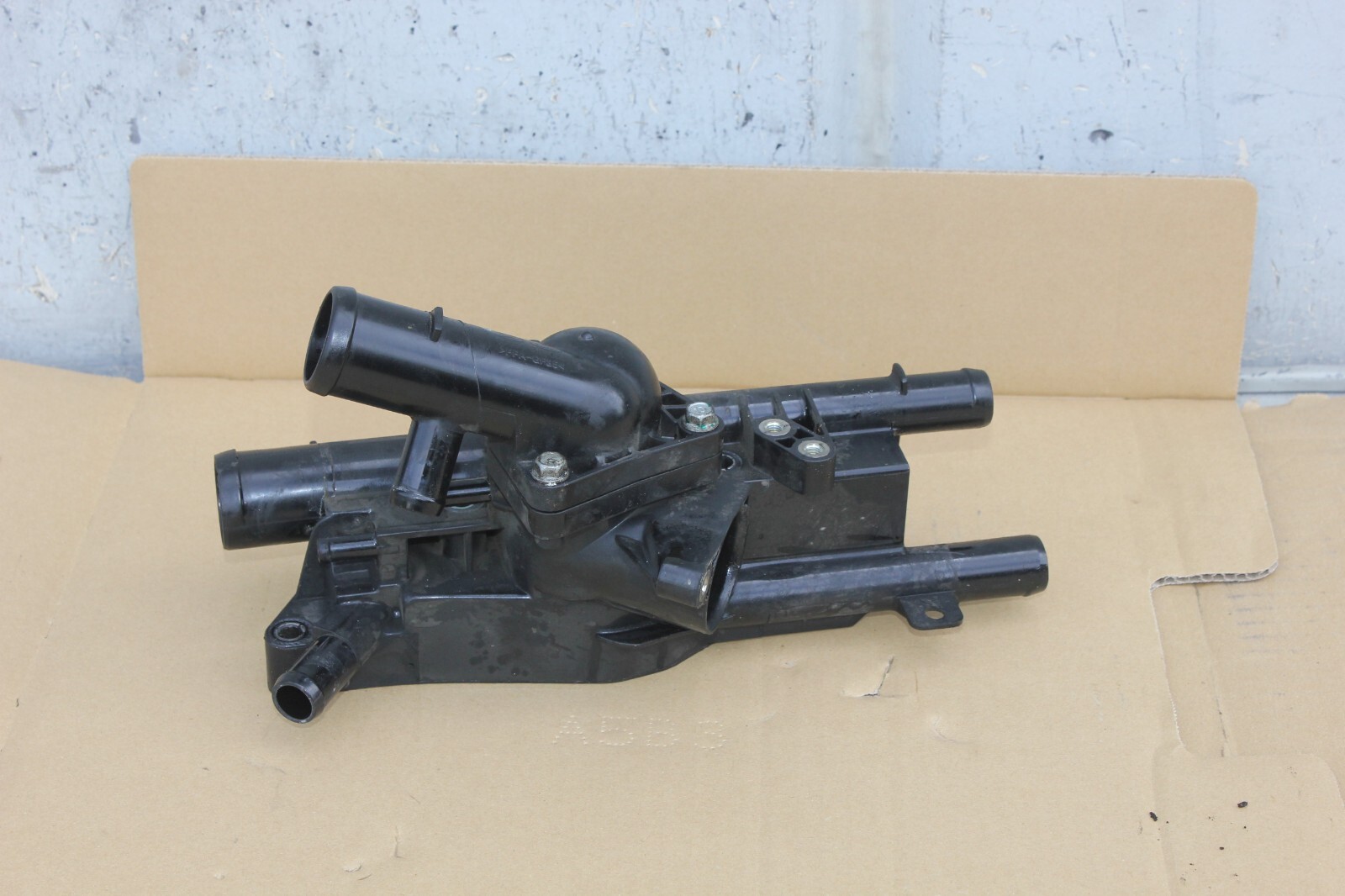 OEM Kia 2010-2016 Sportage Sorento Optima Thermostat Housing 25620 ...