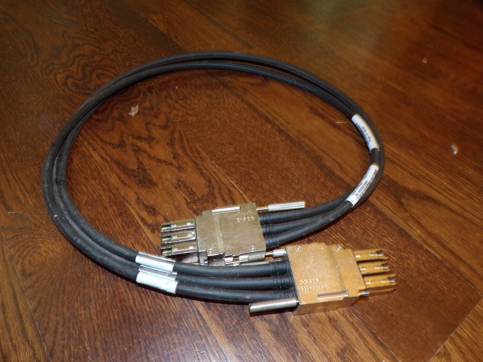 *CISCO* STACK-T1-1M Stacking Cable for 3850 Series | eBay