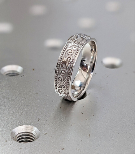 Features a Floral Milgrain Pattern Wedding Band In Real 10K White Gold ...