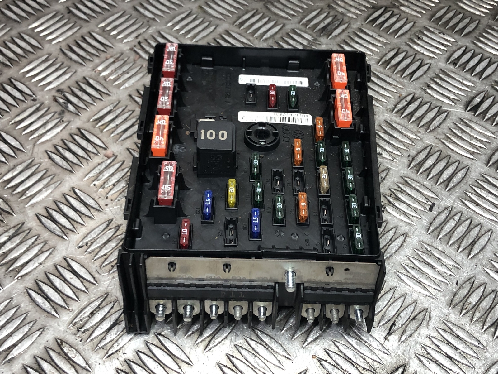 VW SHARAN 2010-2015 2.0 TDI FUSE BOX (IN ENGINE BAY) 3C0937125A | eBay UK