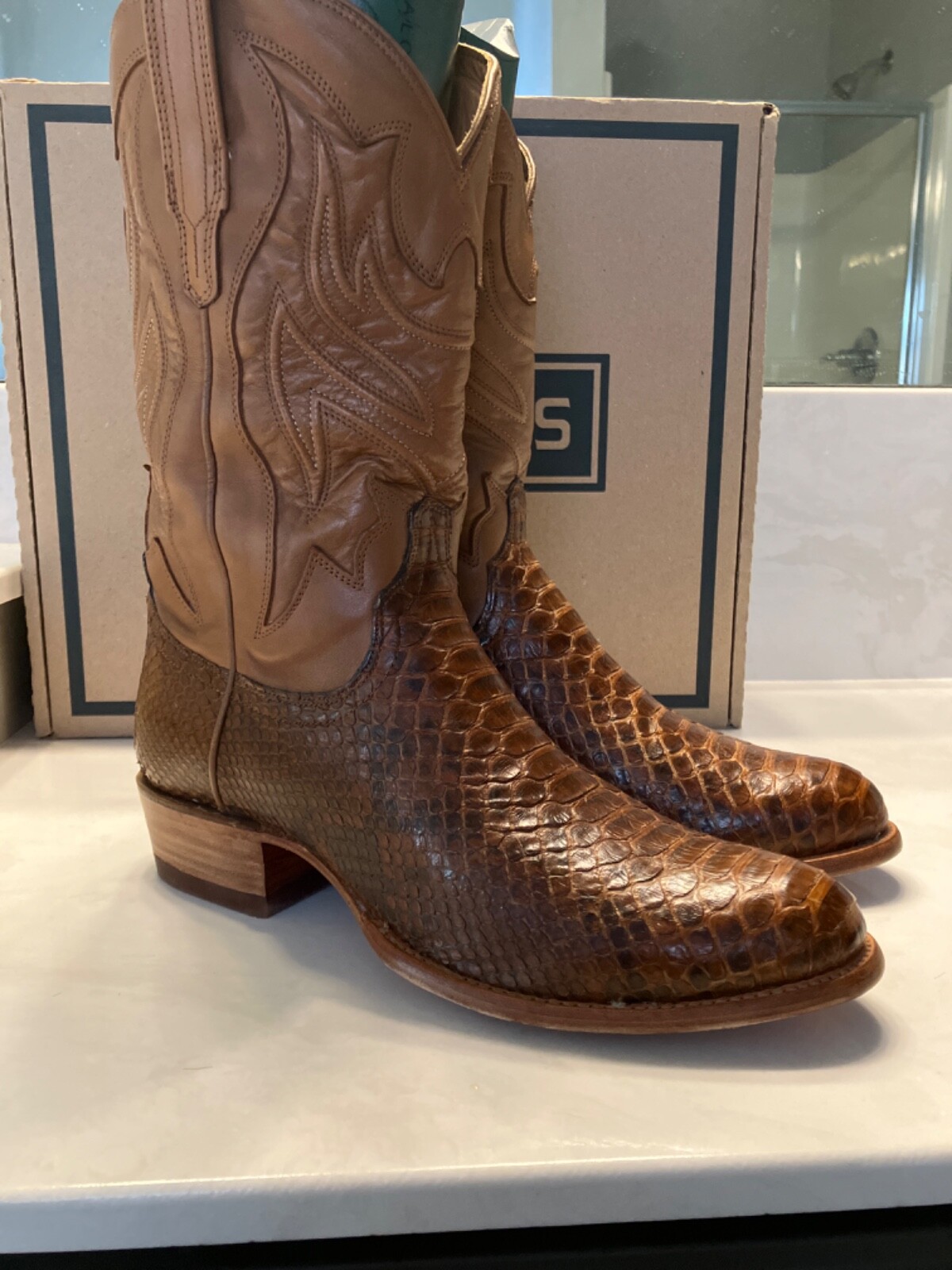 Tecovas Brady Tan 11EE Python - Gem