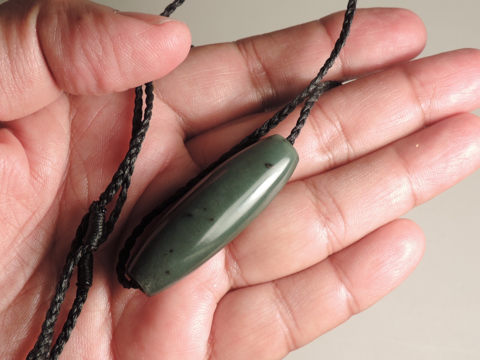 Maori Pounamu Steel Grey Blue BOWENITE Greenstone New Zealand Jade Dean ...