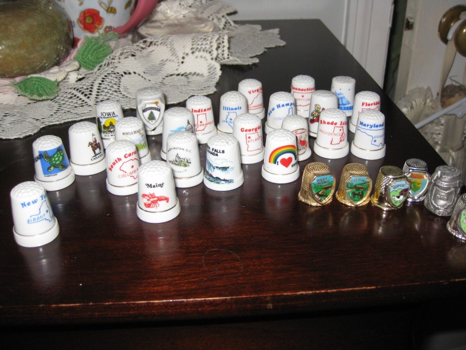 LOT OF THIMBLES 30 COLLECTIBLES STATES AND OTHERS NOVETLY | eBay
