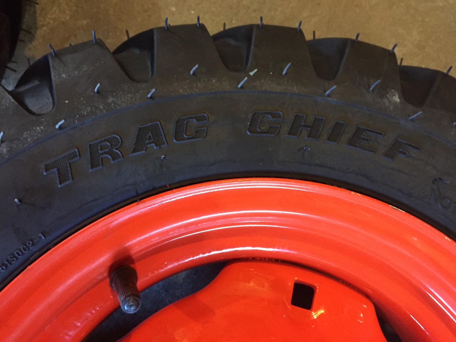 4-5.70-12 Carlisle Trac Chief Skid Steer Tires/Rims for Bobcat 310, 371 ...