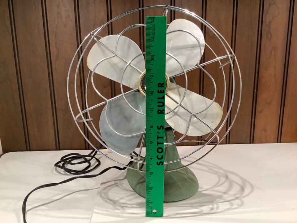 Vtg 50's Eskimo model 1005R -60 Black Cast Iron Base Fan Bersted Mfg ...