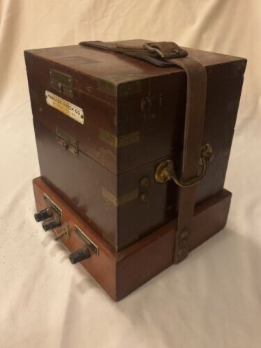 Hamilton Model 21. "Break-Circuit" Ships Marine Chronometer Box, Ultra ...