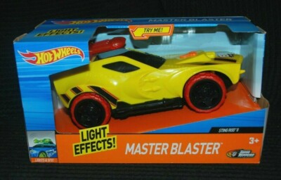 Hot Wheels Master Blaster Yellow Sting Rod II Vehicle with Light ...