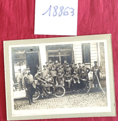 N°18863/ moto monocylindre RUDGE MULTI et son groupe de militaire 1914 ...