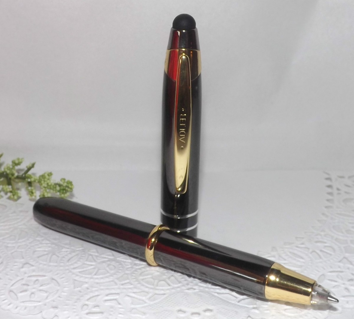 Adler Ink Pen With Light | Shelly Lighting