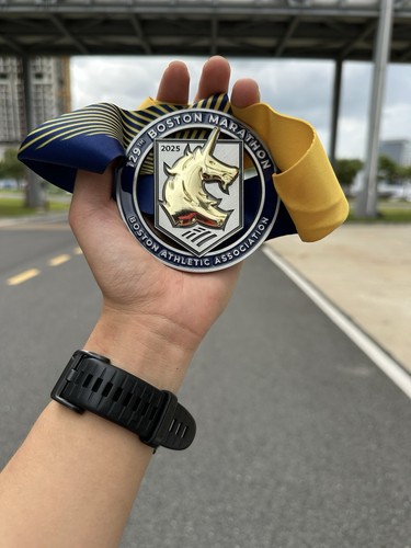 New 2025 B.A.A. Official 129th Boston Marathon Finishers Medal ...