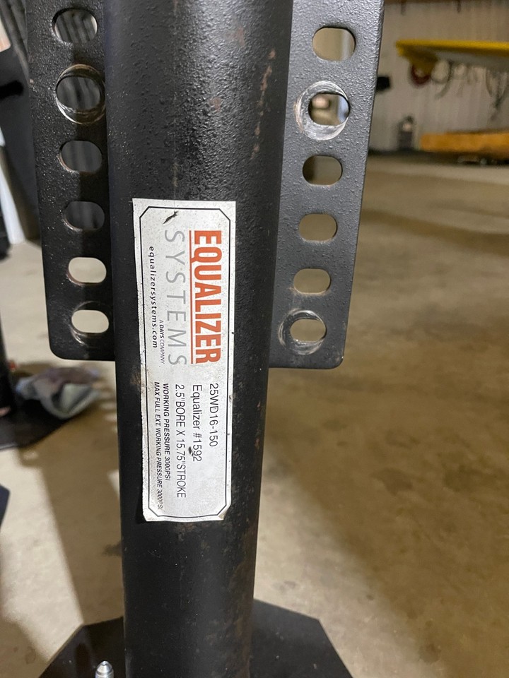 EQUALIZER SYSTEMS Self Leveling 1592 HYDRAULIC JACK 2.5'' Bore x 15.75 ...