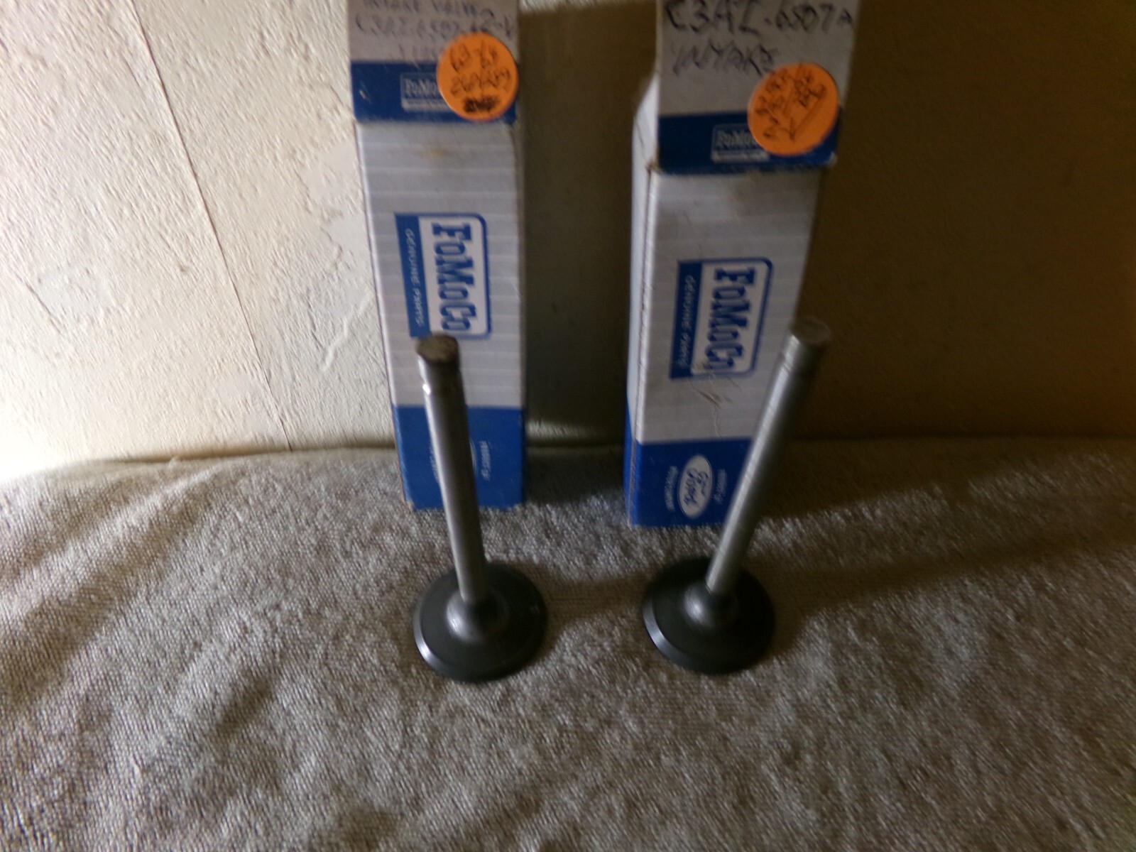 Pair of NOS Ford Intake valves, p/n C3AZ 6507 A, fits 1963/1964 260/289 ...