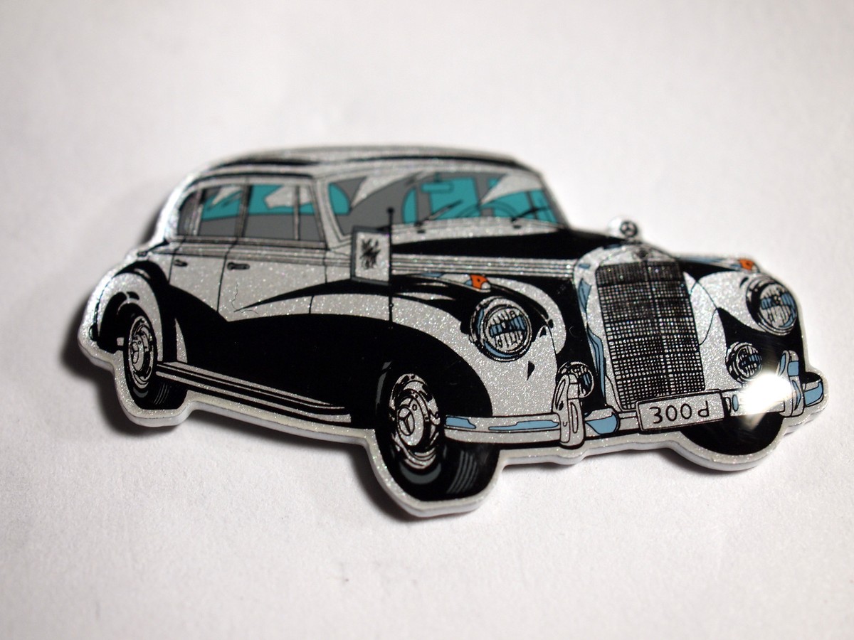 Pin Mercedes Benz 300