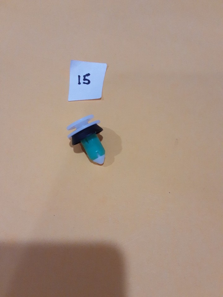 15 OEM Door Trim Panel clip GM 11603263 Cadillac CT4& CT5 2020-2022 ...