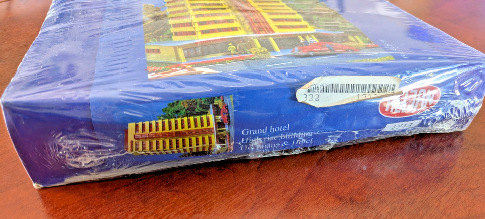 HELJAN: Sealed: HO Scale: Kit #1713: Grand Hotel Building Kit Denmark ...