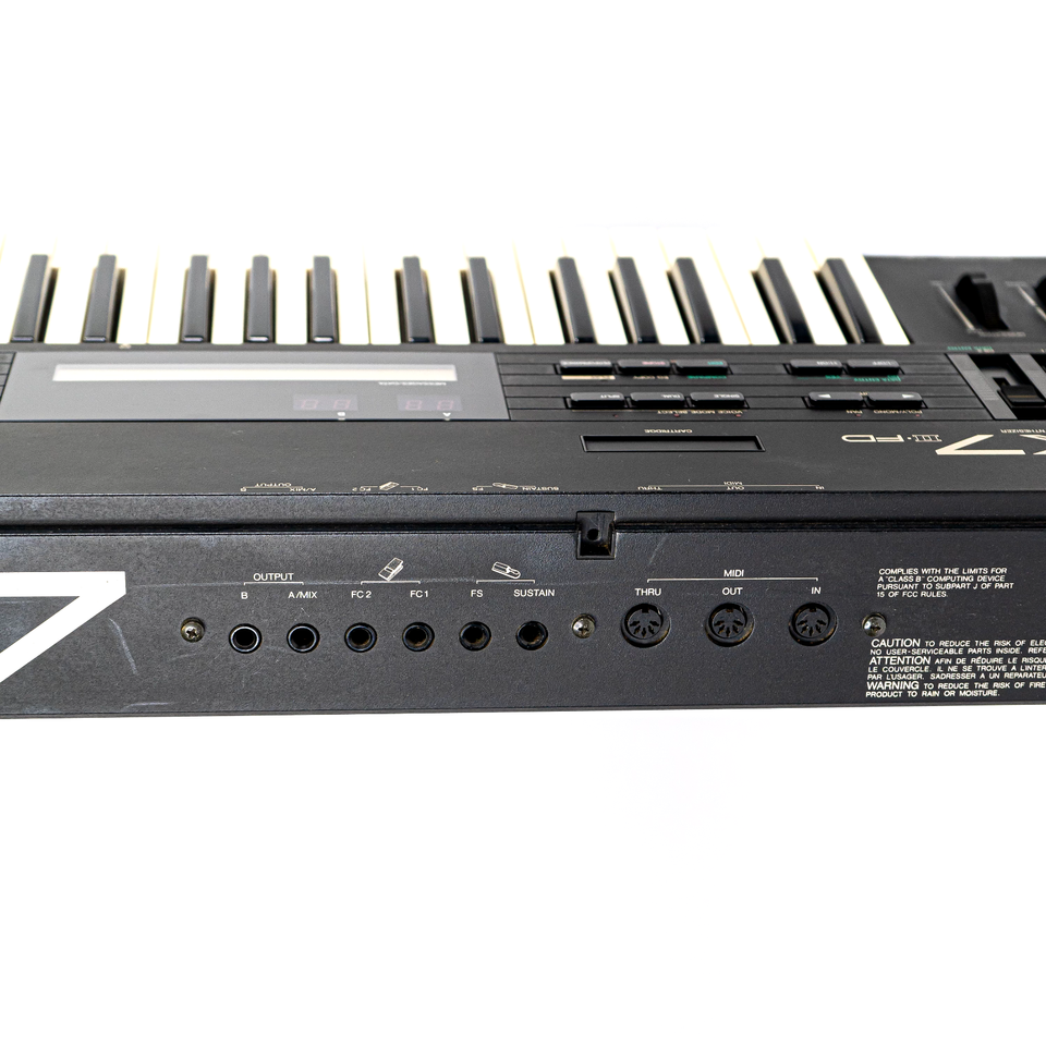 Yamaha DX7 II FD - Retro Synth Magic with Iconic Sounds | eBay