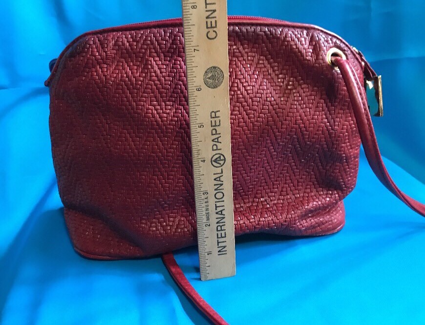 NATURALIZER SYNTHETIC RED Woven Look Shoulder Bag PURSE 9.25” x 7”Strap ...