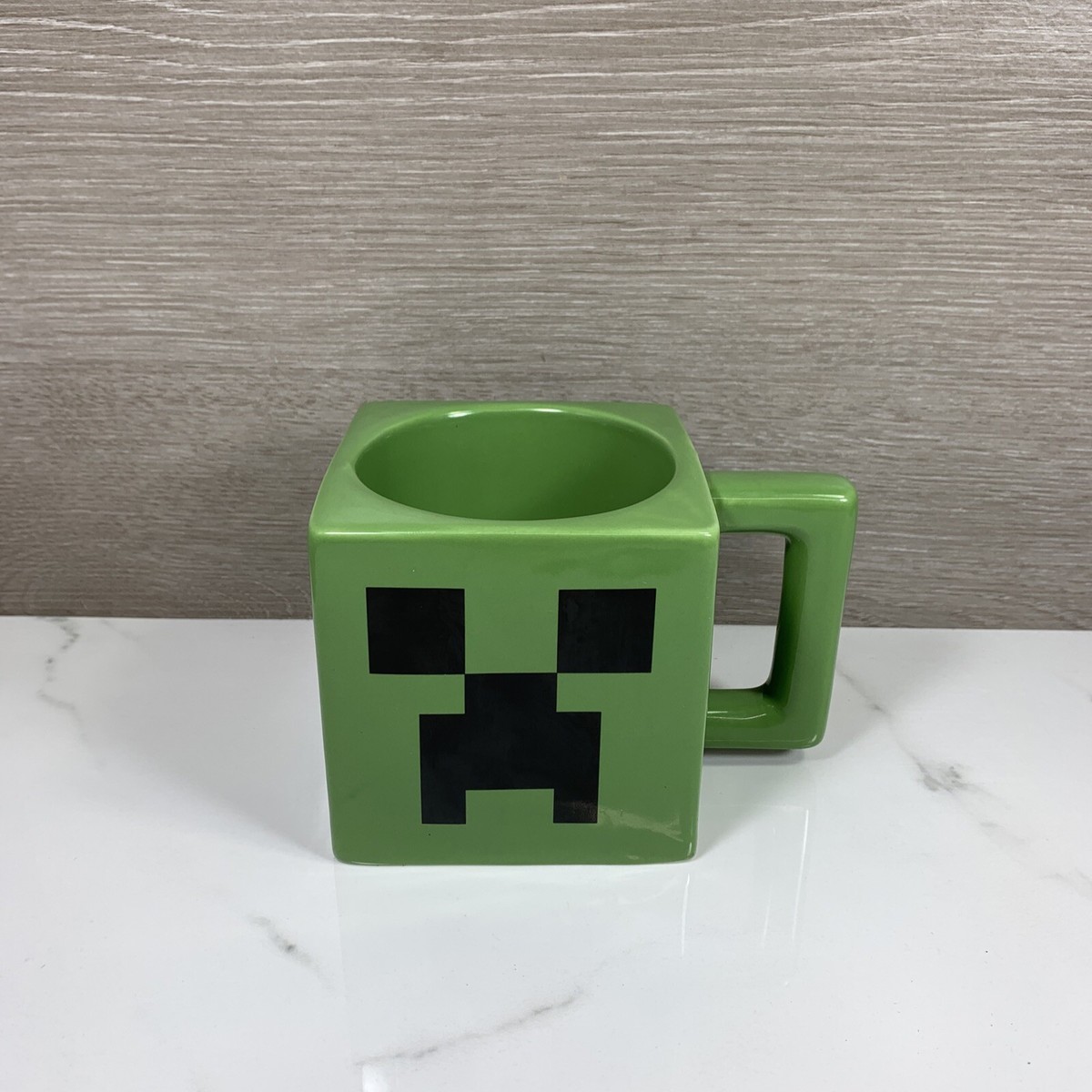 Minecraft Creeper Face Wallpaper