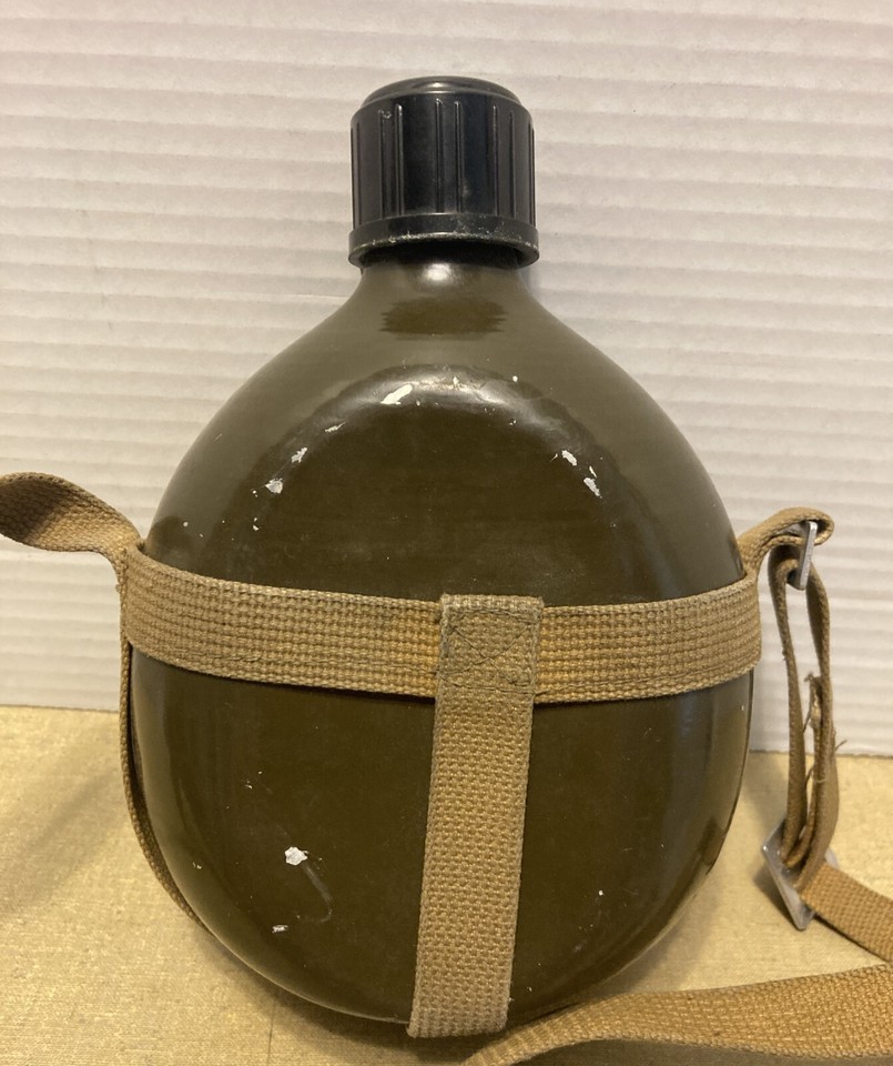 VIETNAM WAR NORTH VIETNAMESE & VIET CONG VC NVA CANTEEN WITH STRAP | eBay