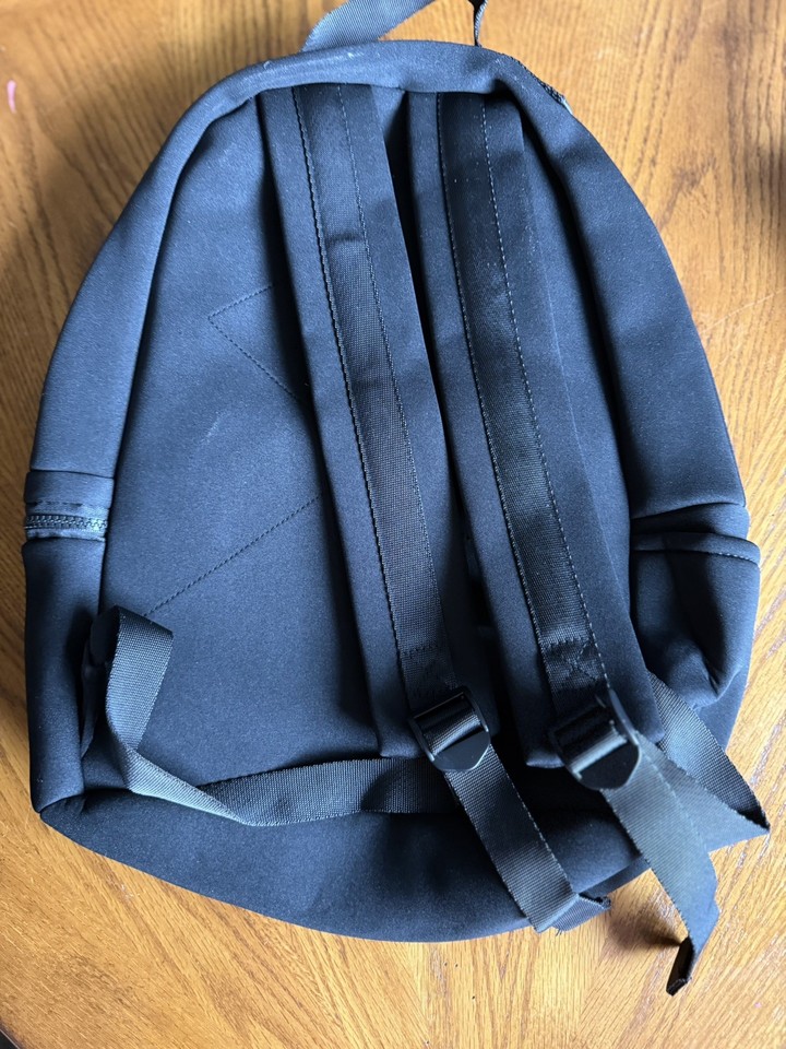 Original Alo Yoga Stow Backpack Black Neoprene with Detachable Pouch ...