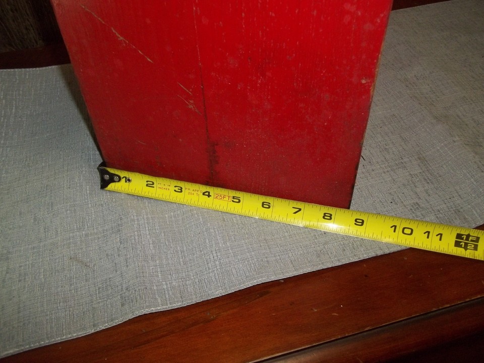 44 VINTAGE WOODEN PENCIL PLUG LURES W/VINTAGE RED WOODEN TACKLE BOX ...