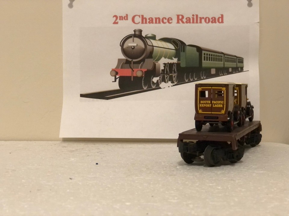 O Scale Trains Lionel Unlettered Flat Car 6405 w/South Pacific Lager ...