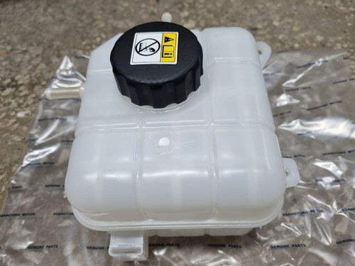 Genuine Reservoir Tank 2161035003 Ssangyong TIVOLI +D16F, G16F by ...