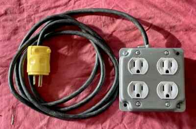 FULL POWER QUAD DUPLEX BOX w/ 4 AC Outlets & 8' 300W 18/3 Hardwired ...