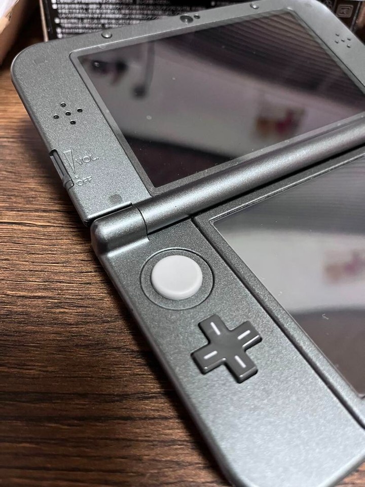 Nintendo new 3DS LL XL console The Legend of Zelda Hyrule Edition In ...