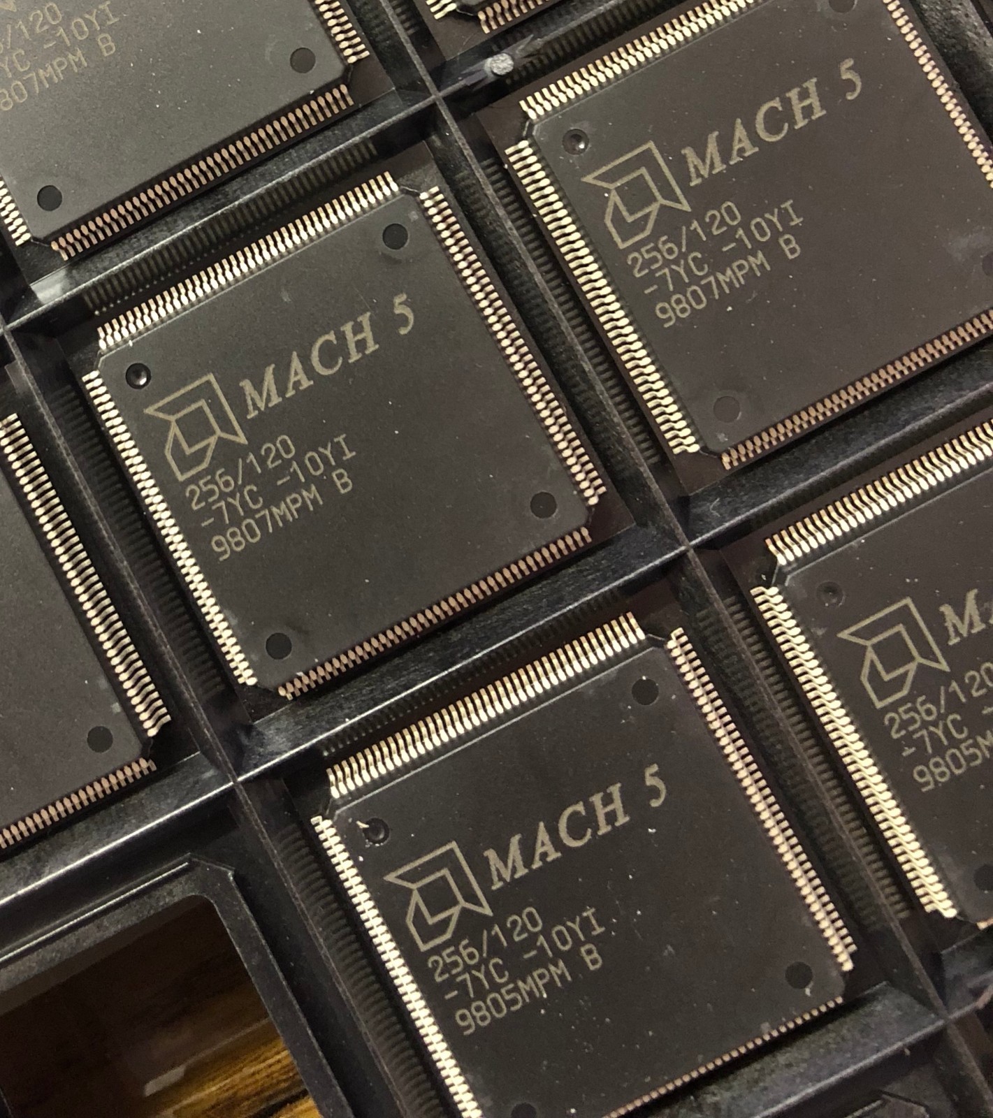 AMD MACH 5 256/120-7YC-10YI IC CPLD **NEW** Qty.1 | eBay