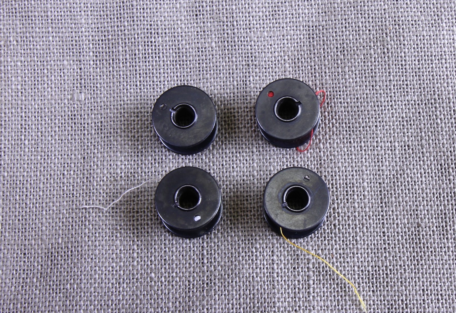 4 SINGER BLACKSIDE Bobbins Solid Side 15-91 15-88 Sewing Machine ...
