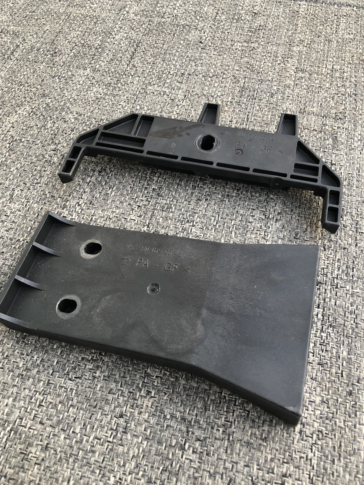 Mercedes Benz SL R230 Trunk Support Battery Brackets OEM | eBay