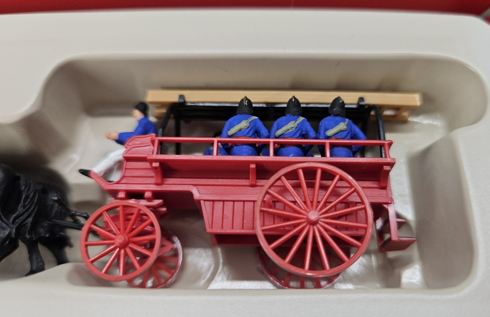New Preiser (Germany) HO Scale Horse Drawn Fire Wagon w/ 8 Fireman ...