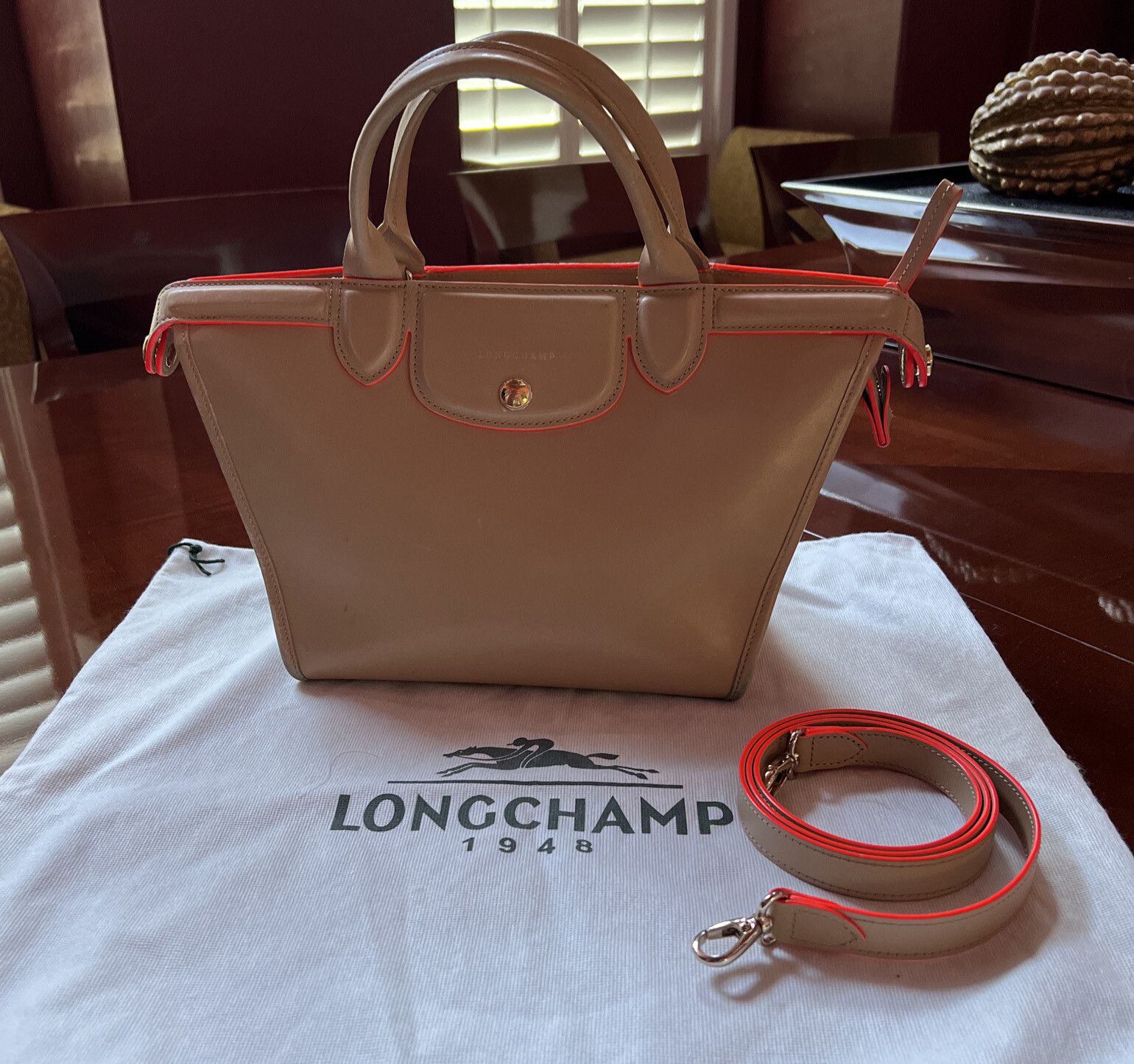 Longchamp Paris Premier Medium Tote Bag Beige Leather Satchel France | eBay