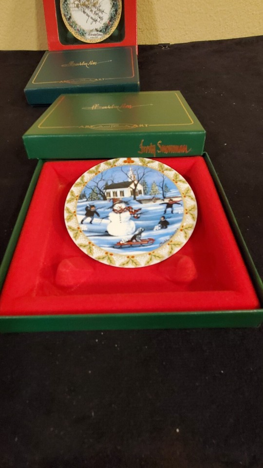 Pat Buckley Moss Grouping of 3(Two Turtle Dove/Bodie Lighthouse/Frosty ...