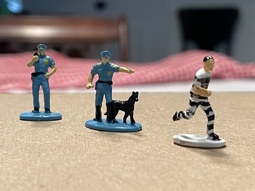 Micro Machines-2 Police Officers & 1 Inmate Galoob Toys | eBay